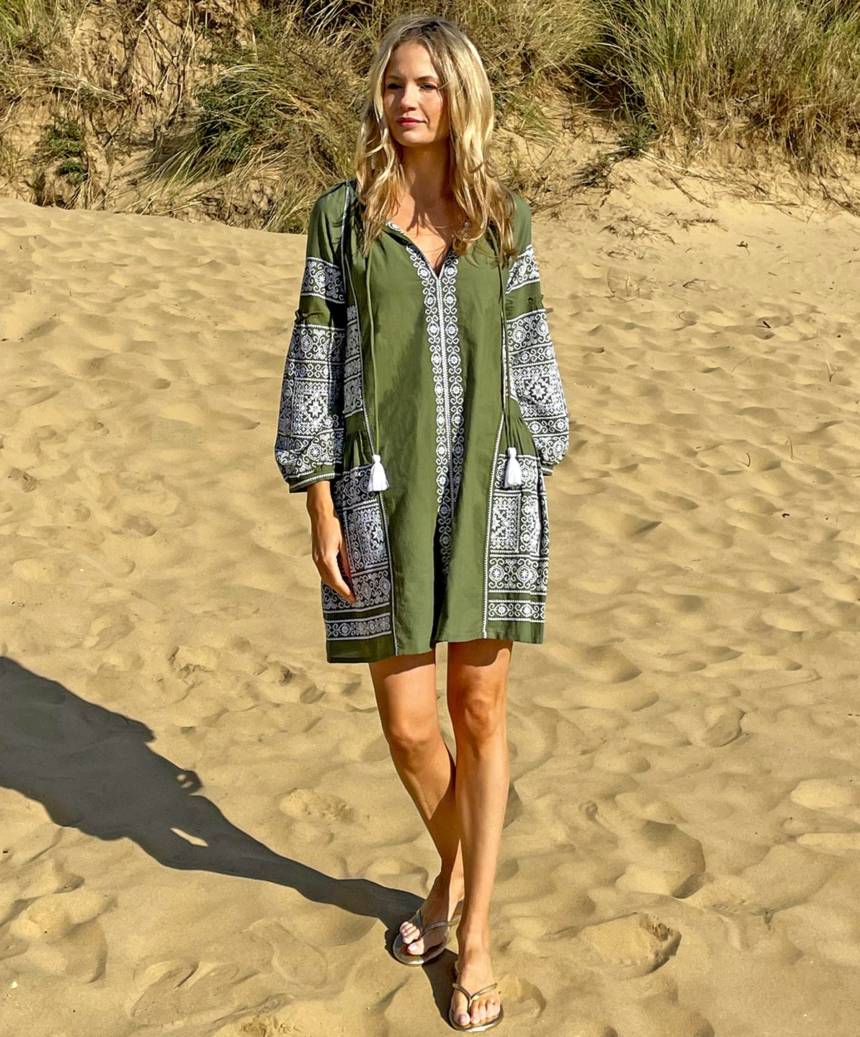 Ladies Dresses - Murray's Toggery Shop